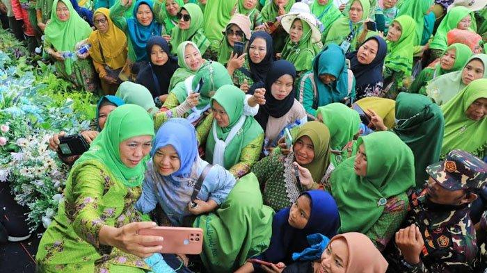 TKD Jatim Klaim Gabungnya Khofifah Bikin Prabowo-Gibran Menang Pilpres ... TKD Jatim Klaim Gabungnya Khofifah Bikin Prabowo-Gibran Menang Pilpres ...