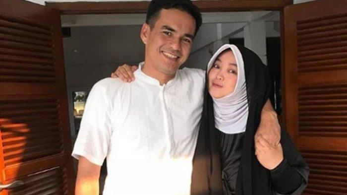 Biodata Teddy Syah Suami Rina Gunawan, Perjalanan Cinta Romantis hingga ...