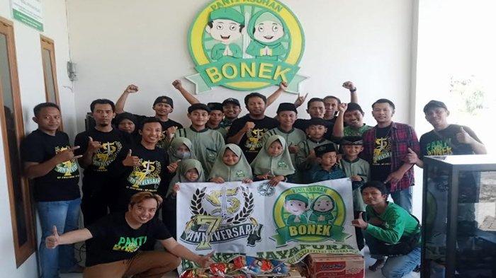 Bonek Jayapura Terus Tebarkan Semangat Seduluran dan Kebaikan di Kota ...