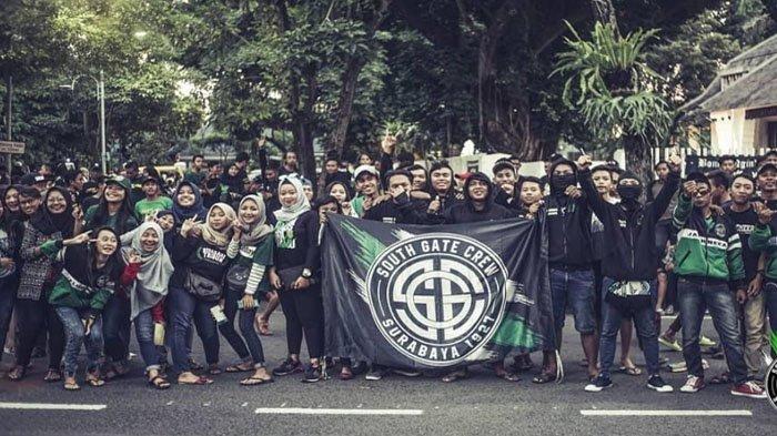 Bonek South Gate Crew (SGC) Buka Store Bersama Demi Lapangan Pekerjaan ...