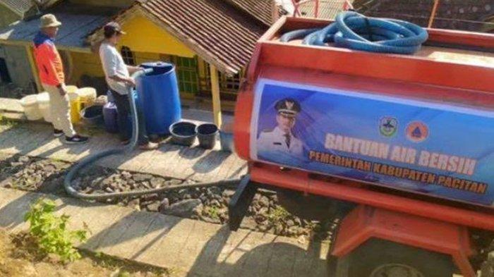13 Desa di 6 Kecamatan Terdampak Kekeringan, BPBD Pacitan Salurkan Air Bersih - Surya.co.id
