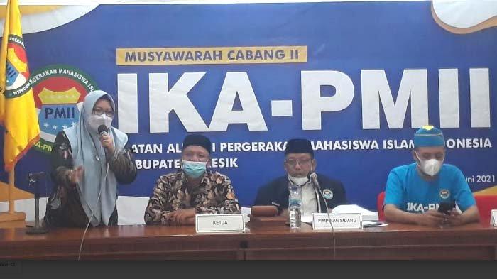 Wakil Bupati Bu Min Terpilih secara Aklamasi Jadi Ketua IKA PMII Gresik - Surya.co.id