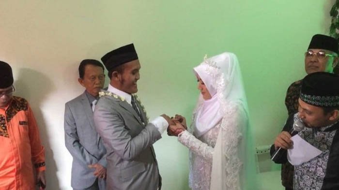 Awal Almaratu Intan Jatuh Cinta pada Caisar YKS. Dari Pandangan Pertama ...