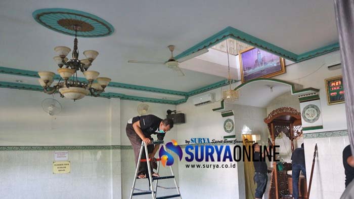 Hotel Grand Dafam Surabaya CSR Bersihkan Masjid Kayoon, Padahal Belum ...