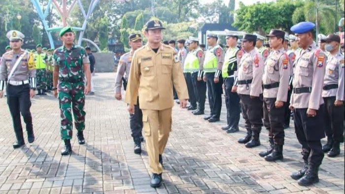 Polres Lamongan Terjunkan 1.019 Personil Gabungan dalam Operasi Ketupat Semeru 2022 - Surya.co.id
