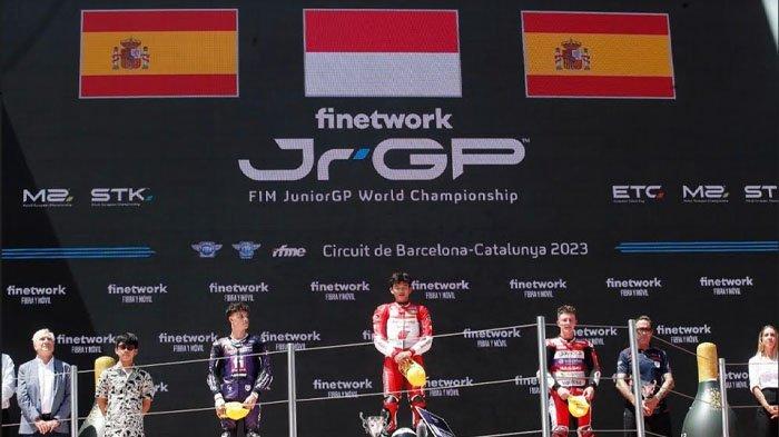 Pembalap Astra Honda Fadillah Arbi Sukses Kibarkan Merah Putih di FIM JuniorGP Barcelona - Surya ...