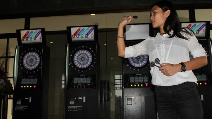 Mau Menang Main Darts? Ikuti Petunjuk Ini - Surya.co.id