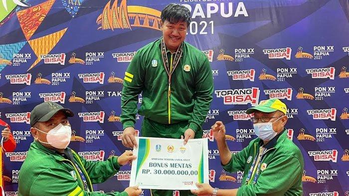 Moncer, Atlet Lamongan Kembali Sumbangkan Medali Emas untuk Jatim di PON XX Papua 2021 - Surya.co.id