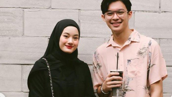 Siapa Rey Mbayang? Ini Biodata Suami Dinda Hauw Sekaligus Vokalis Grup ...