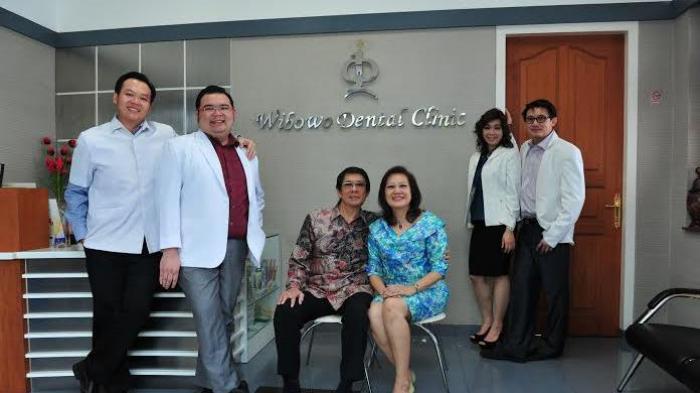 Klinik Dokter Gigi Turun Temurun, Manjakan Pasien dengan Hollywood ...