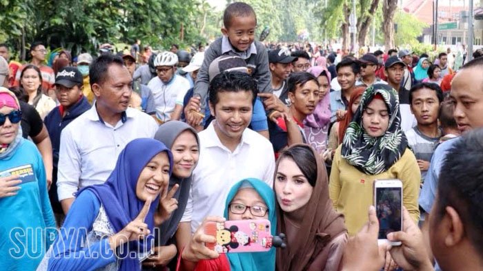 Emil Dardak Ajak Anak Muda Berpolitik Cerdas dalam Memilih - Surya.co.id