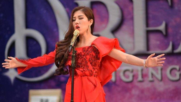 Sosok Florence Nathania, Aktif di Dunia Musik dan Pelayanan Sosial - Surya.co.id