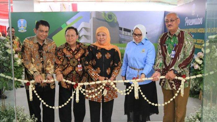 RSMM Jatim Miliki Kamar Operasi Konsep MOT, Khofifah Dorong ...