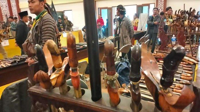 MKGR Jatim Gelar Pameran dan Bursa Keris Nusantara 2023, Ada Pusaka Seharga Ratusan Juta ...