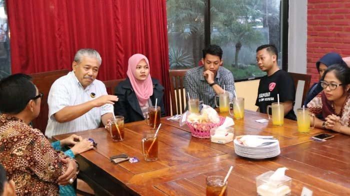 Milenial Surabaya: Hayono Isman Sosok yang Tulus dan Peduli pada ...