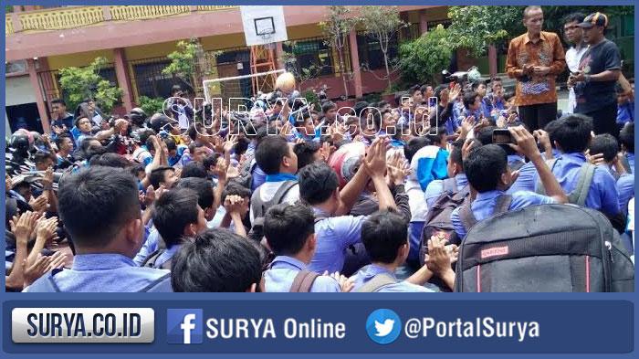 Guru Semula Tak Percaya Temannya Sanggama di Laboratorium, Ternyata ...