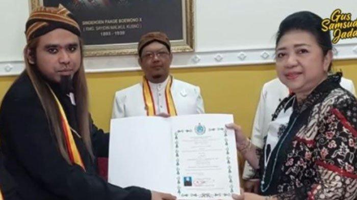 BIODATA Gusti Moeng Atau GKR Wandansari yang Berikan Gus Samsudin Gelar Kanjeng Raden Tumenggung ...