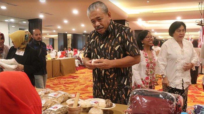 Hayono Isman Ingin Kurangi Pengangguran lewat UMKM dan Koperasi - Surya ...