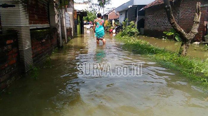 Waspada Potensi Cuaca Ekstrim Hujan Lebat Disertai Petir dan Angin Kencang Sepekan ke Depan ...