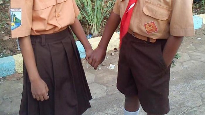 Kenalan di Pantai Lalu Pacaran, Ini Kisah Cinta Siswa SD & Siswi SMP ...