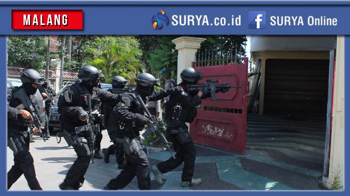 Keluarga Terduga Jaringan ISIS Boyongan Sebelum Densus 88 Beraksi ...