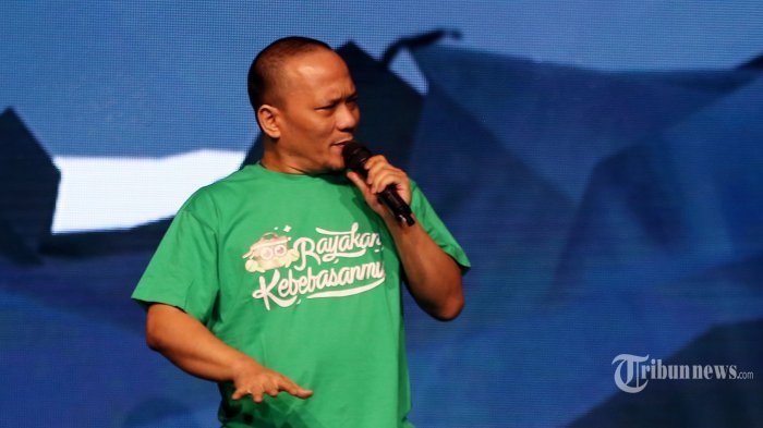 Penangkapan Rapper Iwa K Ternyata Berawal dari Benda Kecil ini - Surya ...