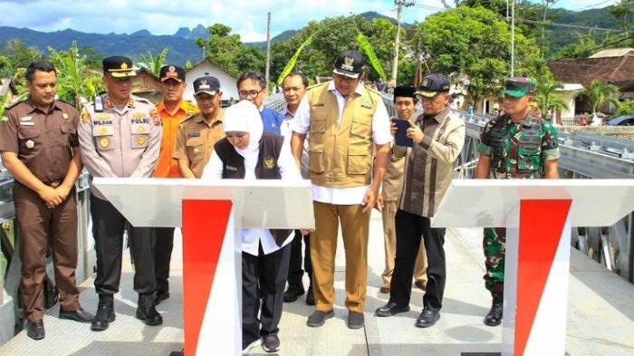 Pemprov Jatim Bangun 2 Jembatan Bailey di Pacitan - Surya.co.id