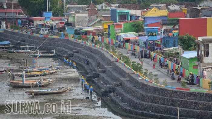 Nelayan Kenjeran : Bebatuan Sisa Proyek Jembatan Surabaya Bikin Kapal ...