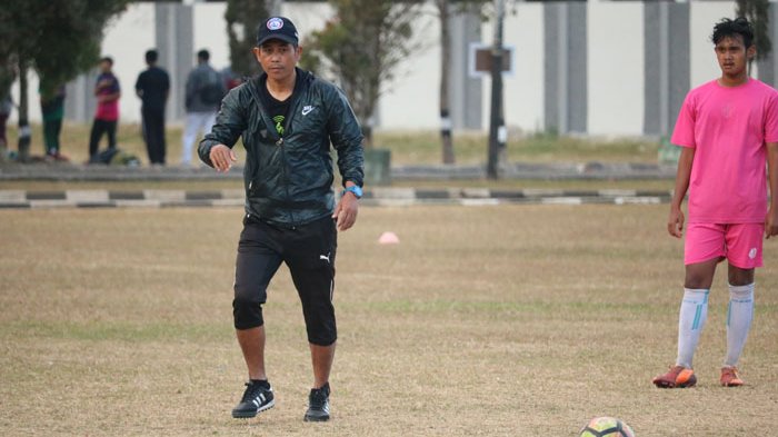 Jadi Korban Perombakan Arema FC, Begini Kativitas Baru Joko Susilo ...