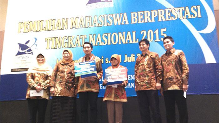 Mahasiswa Bidik Misi Juara Mawapres Nasional 2015 - Surya.co.id