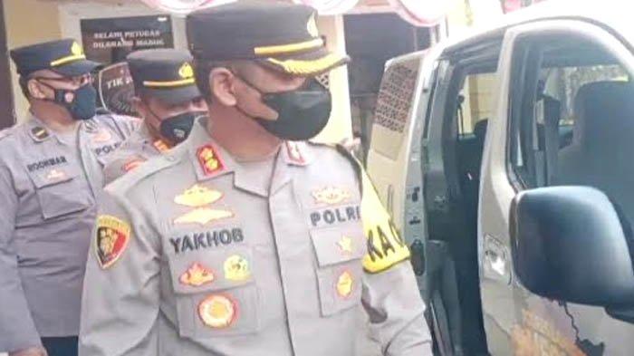 Puji Anggotanya Yang Merawat Ratusan ODGJ, Kapolres Lamongan Sumbang 1 ...