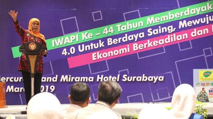 Khofifah Ingin IWAPI Ikut Sisir Perempuan Tulang Punggung Keluarga di ...