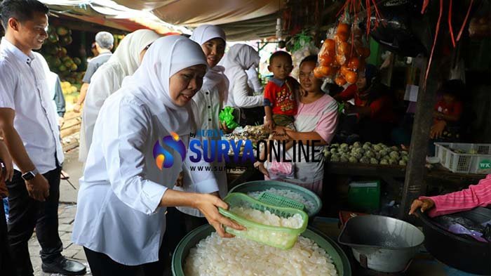 Pembenahan Pasar dan Penyediaan Warehouse Jadi Janji Cagub Khofifah di ...