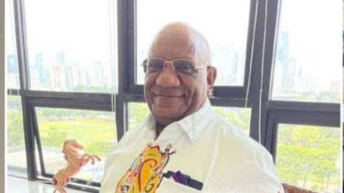 Biodata Klemen Tinal Wakil Gubernur Papua yang Meninggal Dunia Hari Ini ...