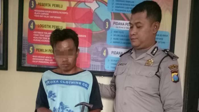 Mondar-Mandir di Seitar Masjid, Pria Tulungagung Ini Embat Kotak Amal ... Mondar-Mandir di Seitar Masjid, Pria Tulungagung Ini Embat Kotak Amal ...