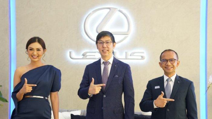 The New Lexus ES Resmi Mengaspal di Indonesia - Surya.co.id