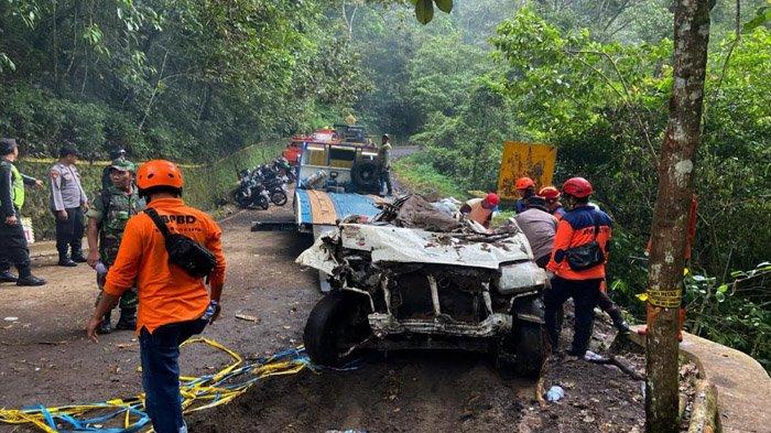 Penanganan Pasca Longsor Cangar-Pacet, Jalur Dibuka Hingga Wisata Nasi ...