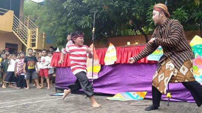 Kenalkan, Ini Pak Sakera - Surya.co.id