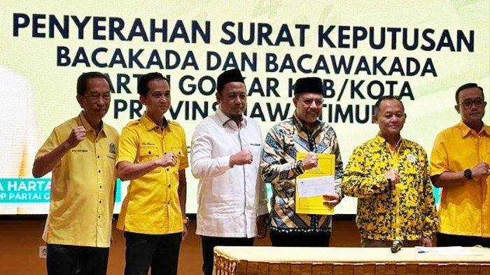 Pilkada Probolinggo 2024, Partai Golkar Serahkan Rekom untuk Pasangan Gus Haris dan Ra Fahmi ...