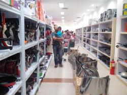 Ekspansi Toeng Market Telan Rp 1 Triliun - Surya.co.id