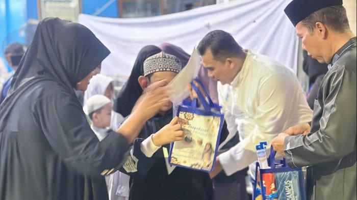 Peringati 10 Muharram, Salurkan Santunan Untuk Ratusan Anak Yatim Piatu di Pasuruan - Surya.co.id