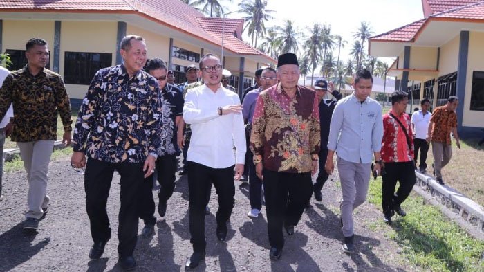 Menaker Muhammad Hanif Dhakiri: September BLK Banyuwangi Beroperasi ...