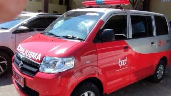 Antarkan Jenazah ke Rumah Duka, Mobil Ambulans RSUD di Sampang Dirusak Warga Pakai Celurit ...