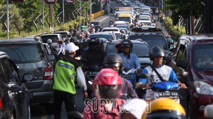 Arus Balik Lebaran 2023, Ini Tips Naik Roda Dua yang Aman dan Nyaman - Surya.co.id