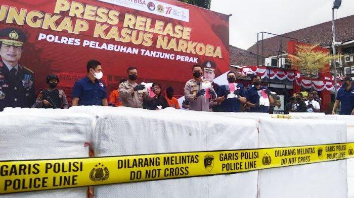 Polres Pelabuhan Tanjung Perak Bongkar Sindikat Peredaran Narkoba, Ini ... Polres Pelabuhan Tanjung Perak Bongkar Sindikat Peredaran Narkoba, Ini ...