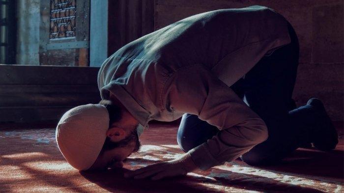 Niat dan Bacaan Sholat Rabo Wekasan 13 September 2023 - Surya.co.id