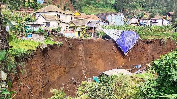 Wilayah Tosari Kabupaten Pasuruan kembali Longsor, Kedalaman hingga 30 ...