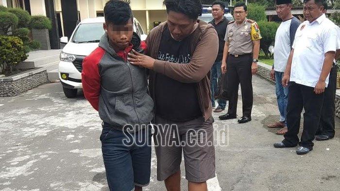 Pemuda Blitar Tega Bacok Kakak Kandung Pakai Parang Hingga Kritis ...