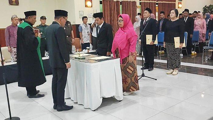 70 PPK untuk Pilkada Trenggalek 2024 Resmi Dilantik, 48 Persen Orang Baru - Surya.co.id