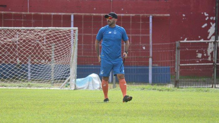 Persik Mania Sebut Ada Perubahan Besar Sejak Javier Roca Tangani Persik ...